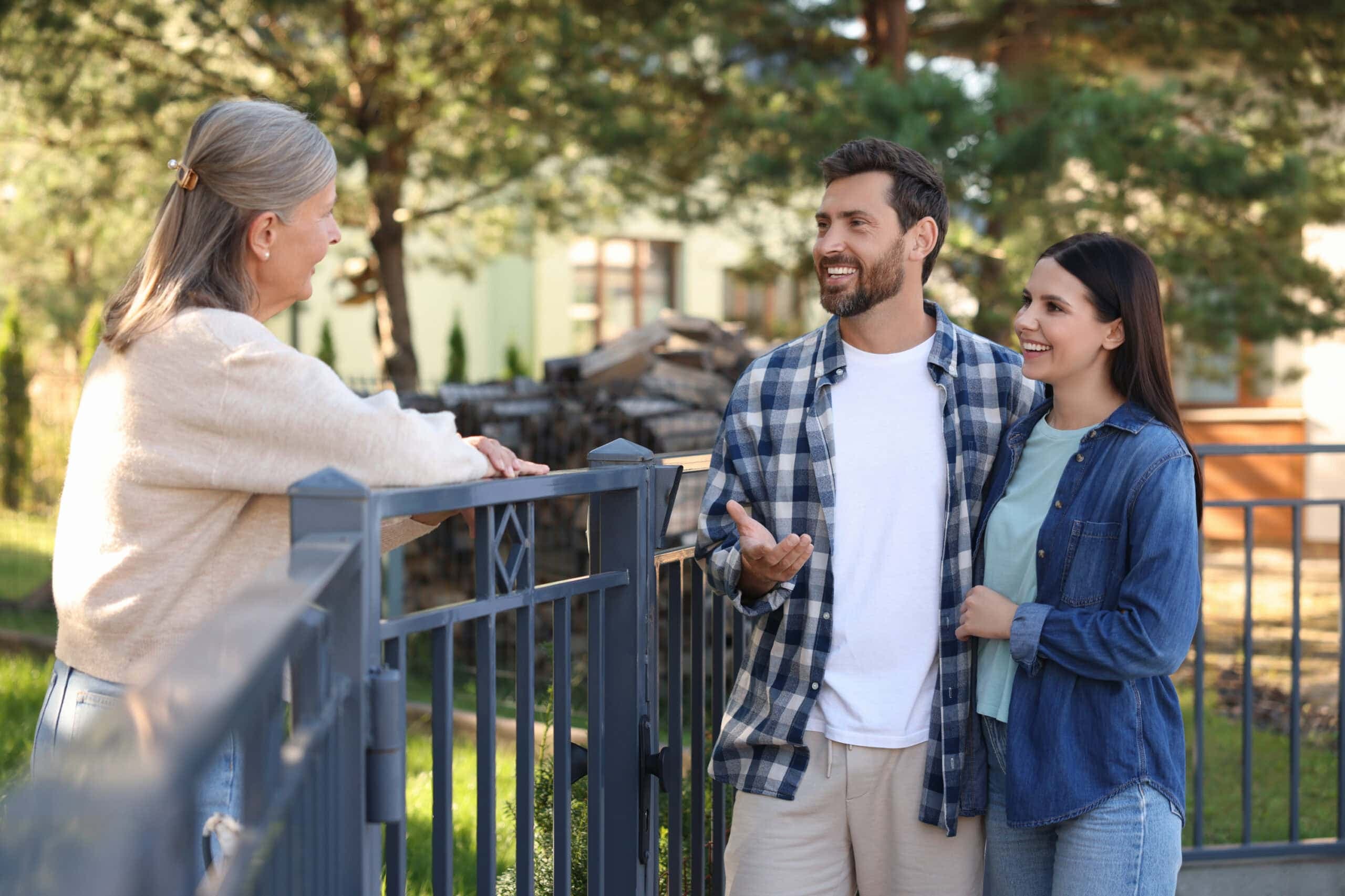 Four Quick Tips for Meeting Your New Neighbors | Mayflower®